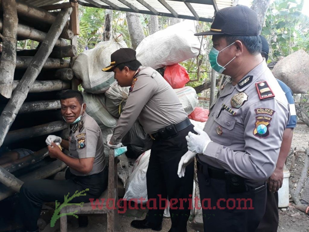 KAPOLRES TRENGGALEK EKSEKUSI PEMBEBASAN ODGJ DI TUGU - Wagata Berita